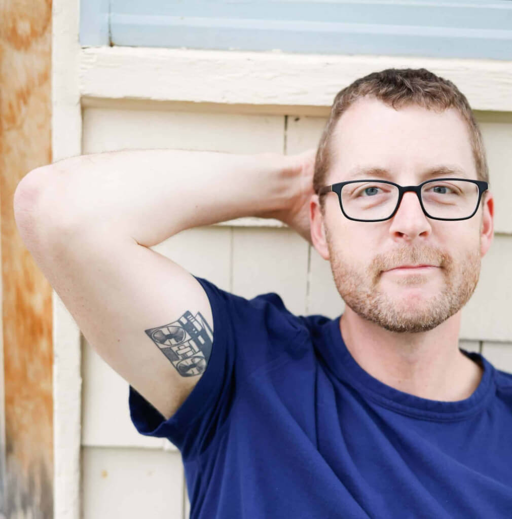 Benjamin Roesch: Author, Musician & Podcaster – “Blowin’ My Mind Like a ...